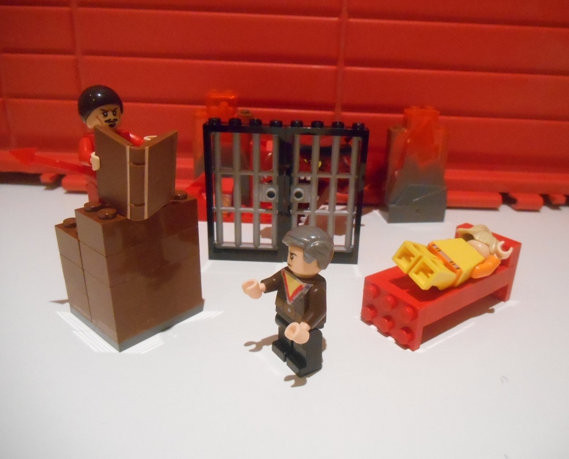 LEGO IDEAS - Lego Lost In Space