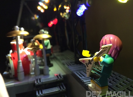 LEGO IDEAS - Rock & Roll Band Concert Stage