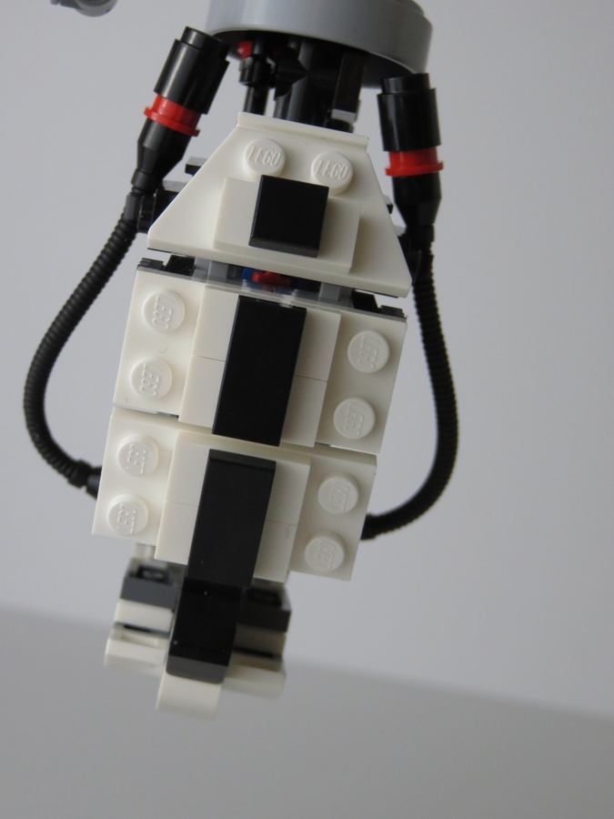 LEGO IDEAS - Product Ideas - GLADOS - Poseable Figure with Display Stand