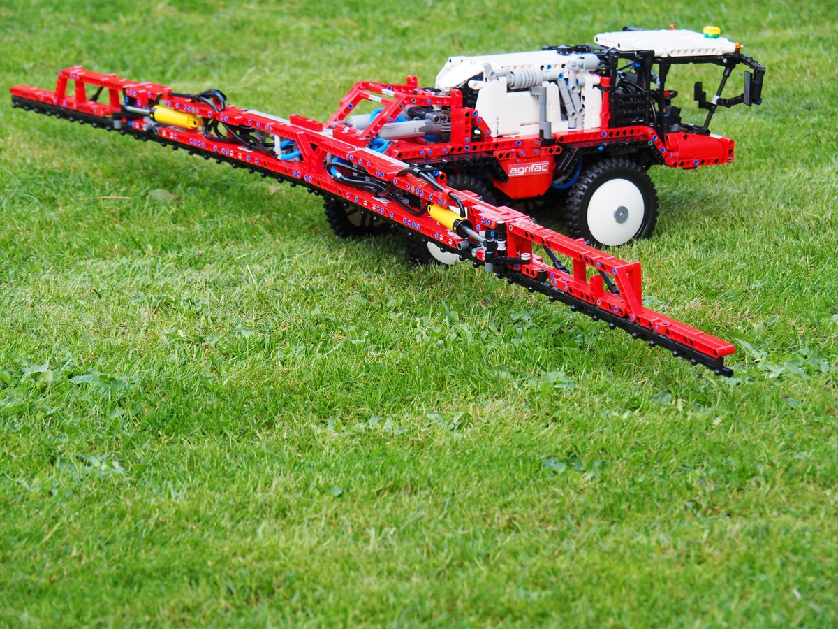 LEGO IDEAS - Product Ideas - Crop Sprayer (Agrifac Condor)