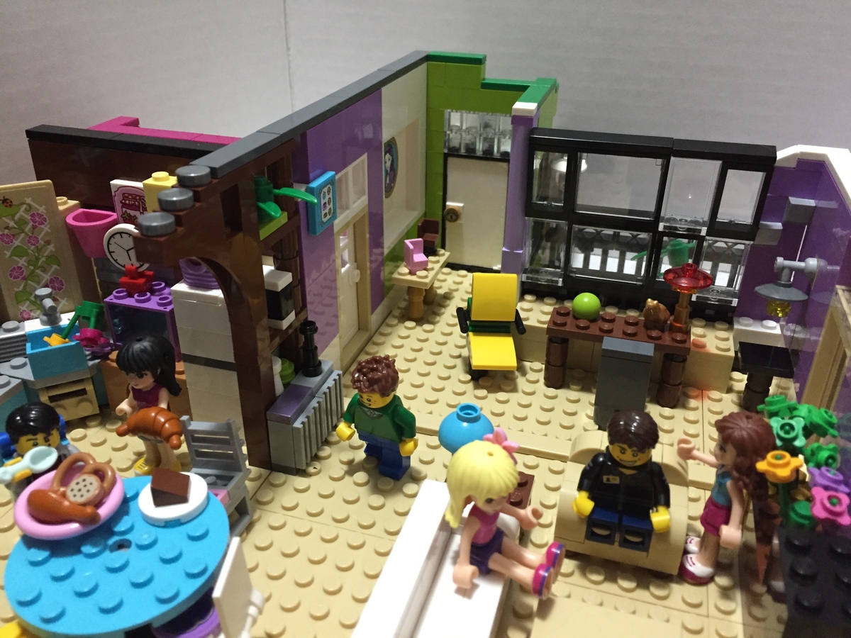LEGO IDEAS - Product Ideas - Monica and Rachel’s Apartment