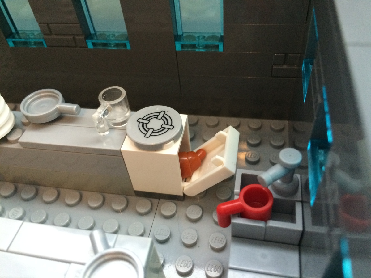 Velociraptor Kitchen