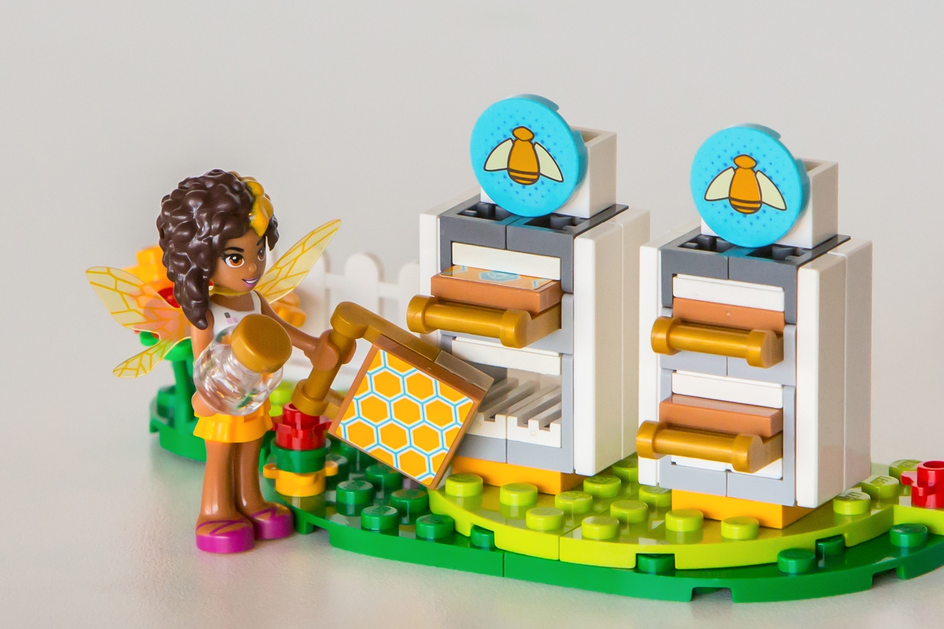 LEGO IDEAS - Product Ideas - Lego Honey Bee Hive