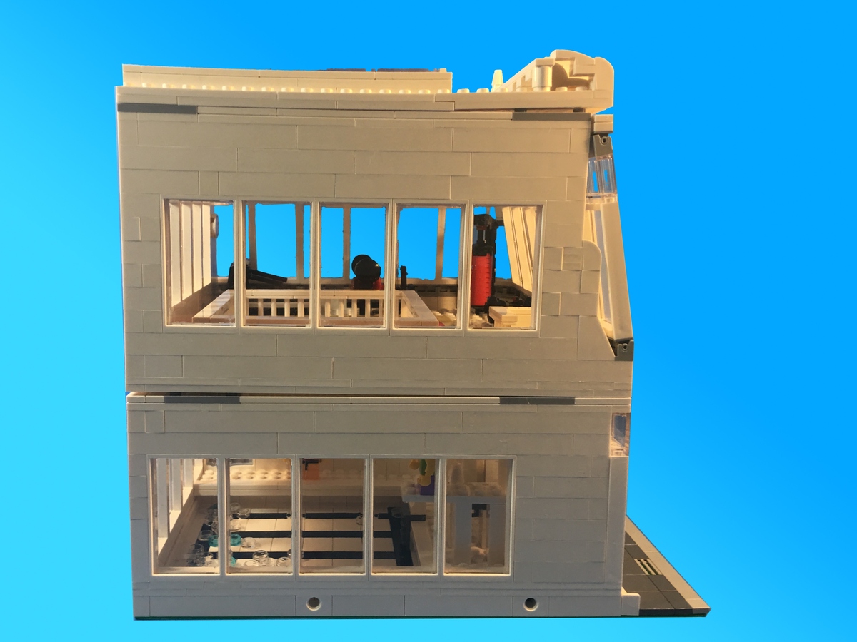 Lego Modern Houses Pool