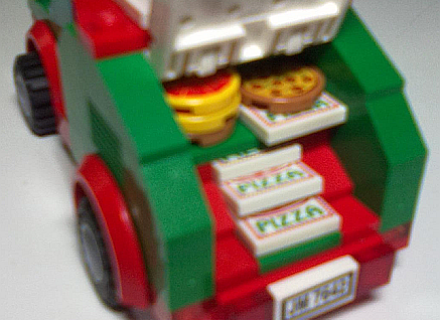 LEGO IDEAS - Pizza Delivery
