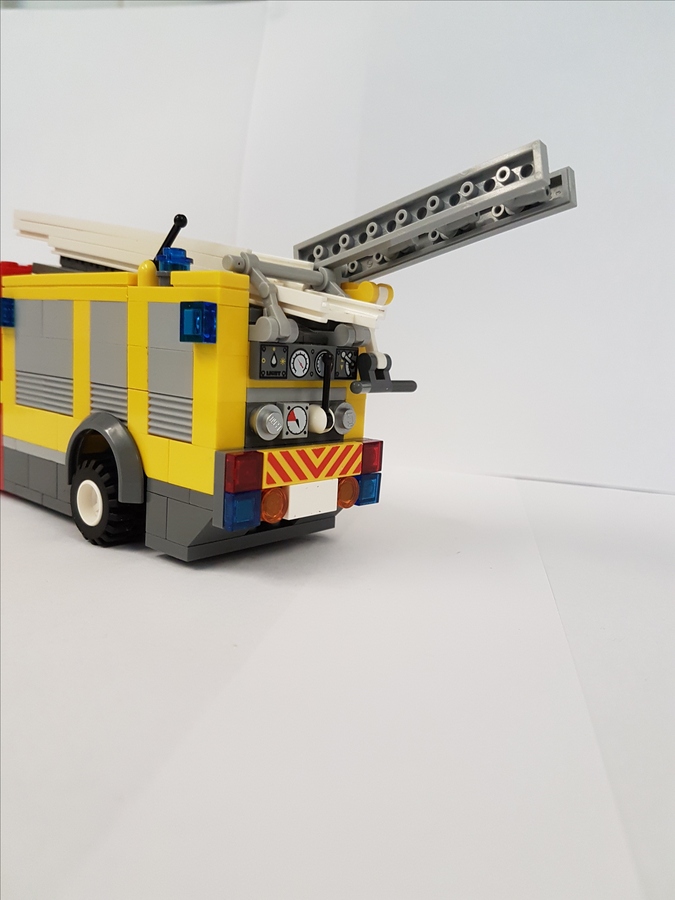 LEGO IDEAS - Product Ideas - Scania Fire Engine