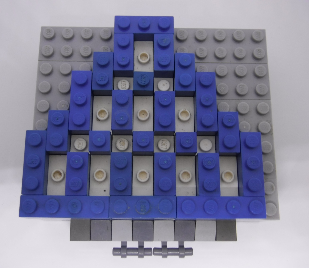 LEGO IDEAS - Product Ideas - Portable Peg Game