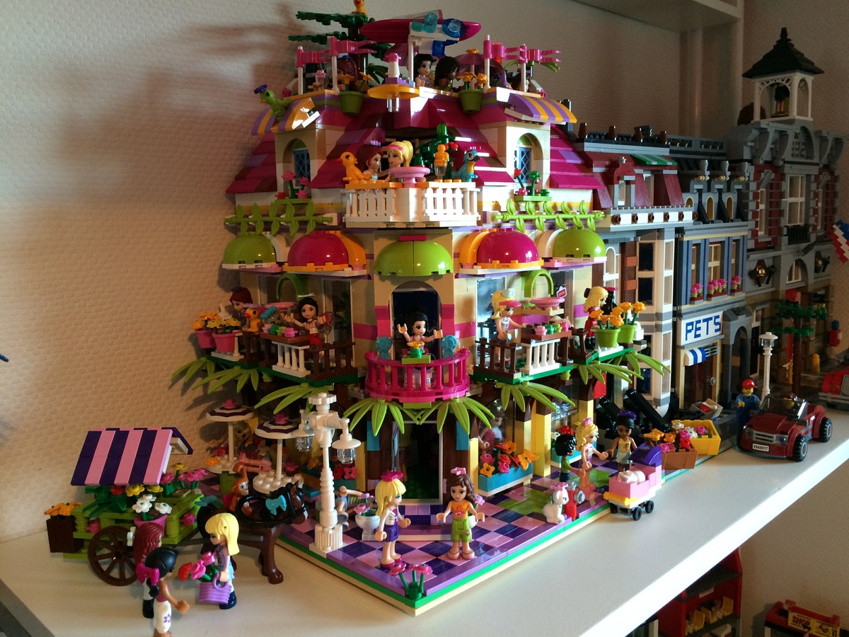 LEGO IDEAS - Product Ideas - Friends Modular