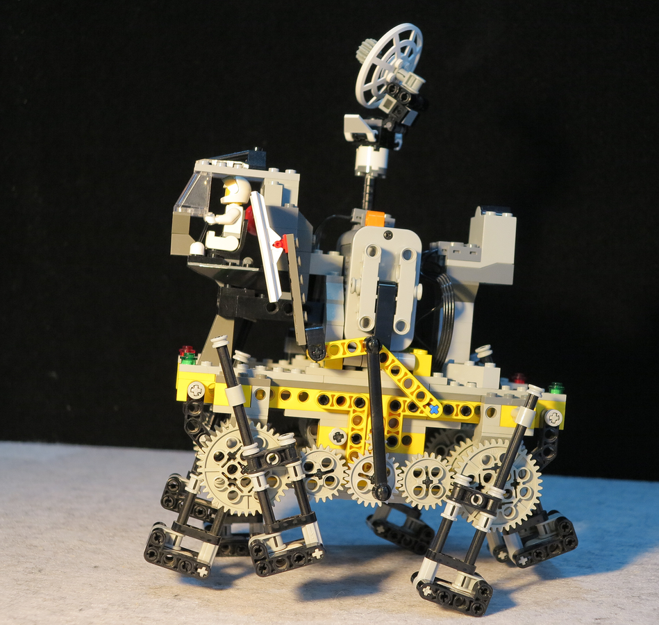 LEGO IDEAS - Product Ideas - Moonwalker