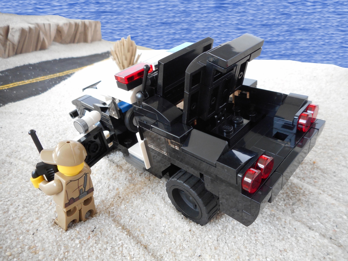 LEGO IDEAS - Product Ideas - Police Pursuit Vehicle