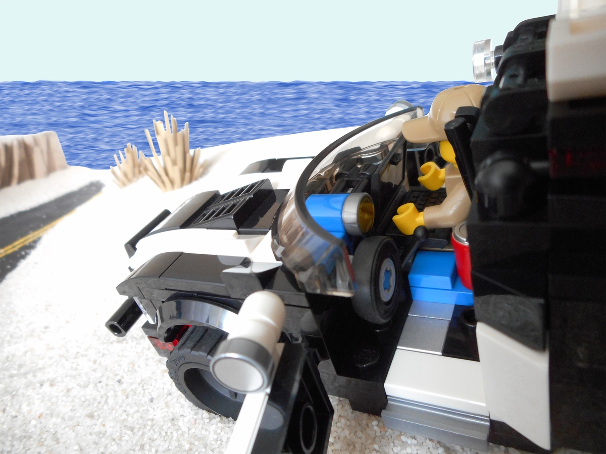 LEGO IDEAS - Product Ideas - Police Pursuit Vehicle