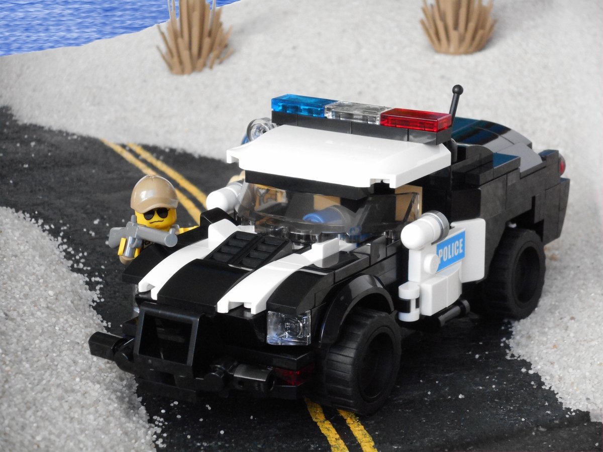 LEGO IDEAS - Product Ideas - Police Pursuit Vehicle