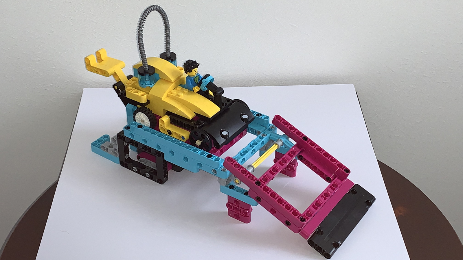 LEGO IDEAS - Design a First LEGO League Robot mission model! - Launch ...