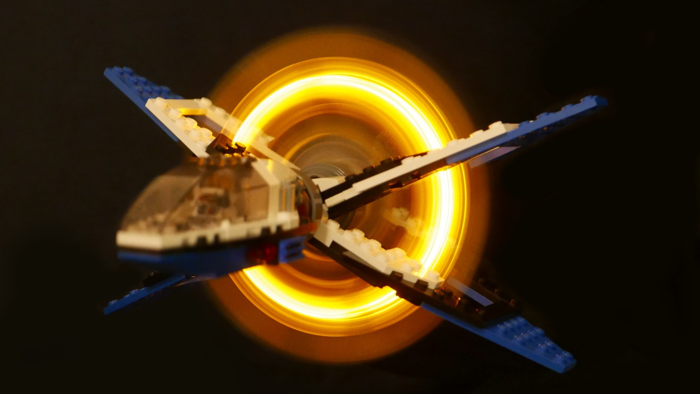 LEGO IDEAS - Out of this World Space Builds! - MMK-131: Experimental ...