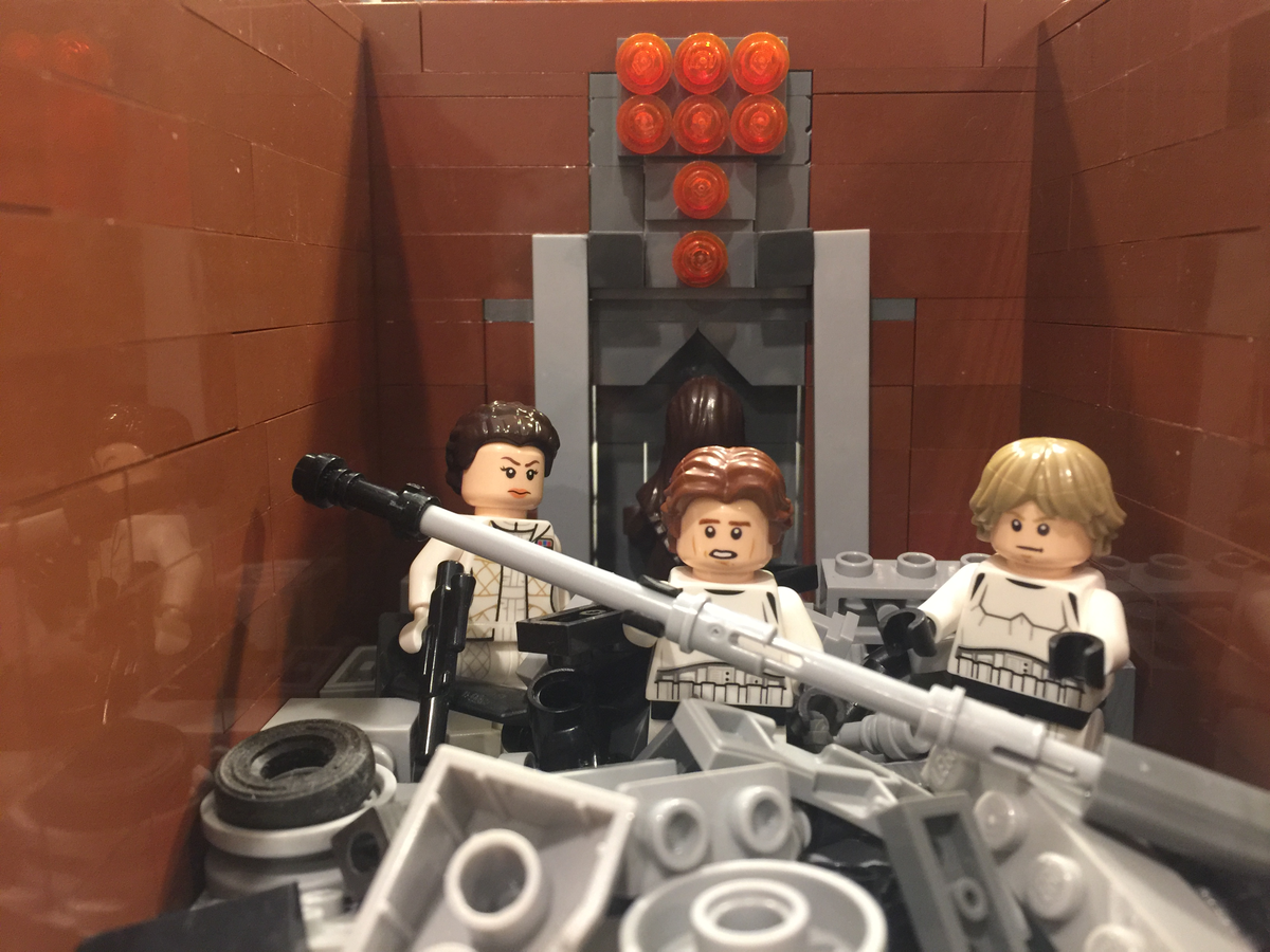 LEGO IDEAS - The Greatest Battles Built by You! - The Trash Compactor