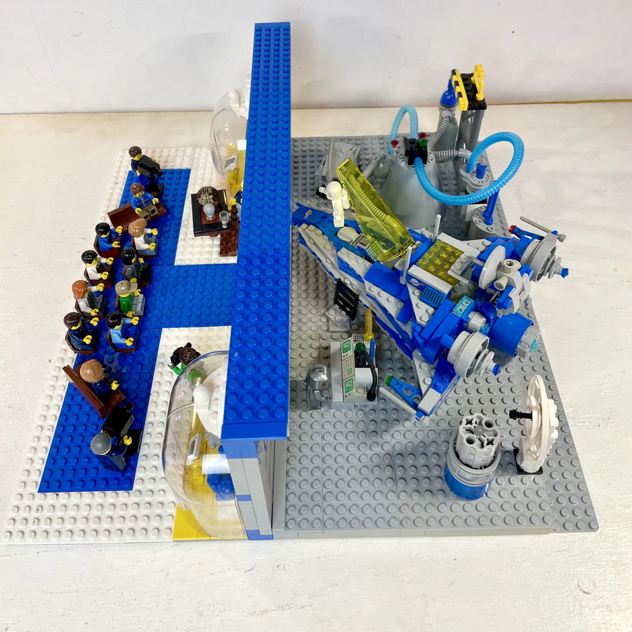 LEGO IDEAS - 90th Anniversary: Space Celebrations - When a Dream Comes ...