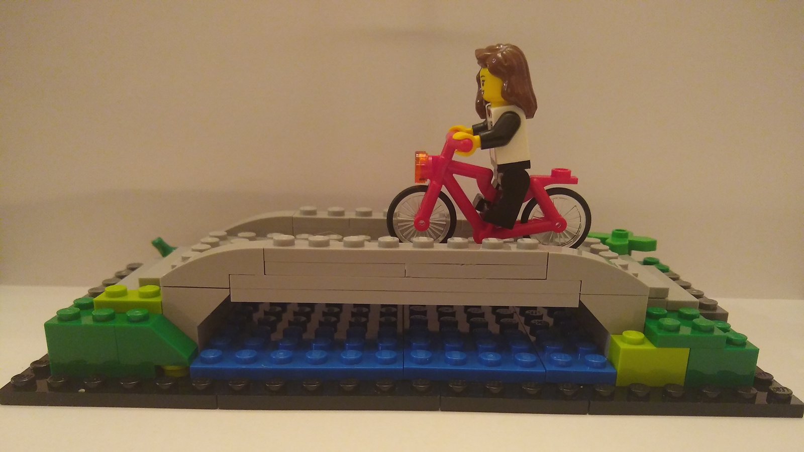 LEGO IDEAS - Build that holiday into THAT holiday! - Scenic Bike Ride