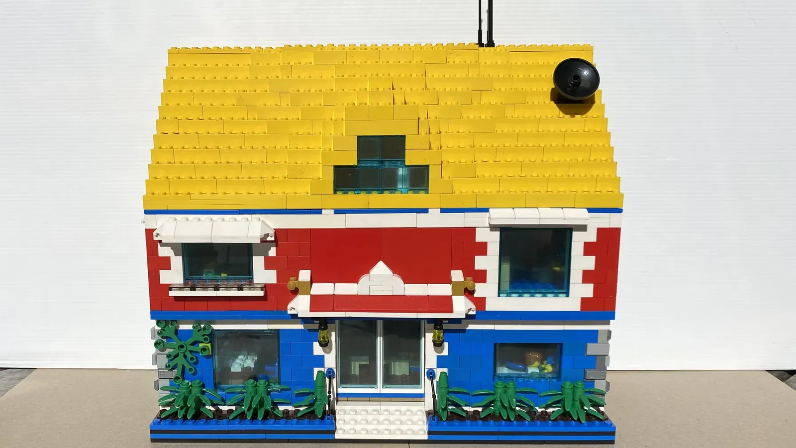 LEGO IDEAS - Celebrating 90 years of play in LEGO House! - Futuristic ...