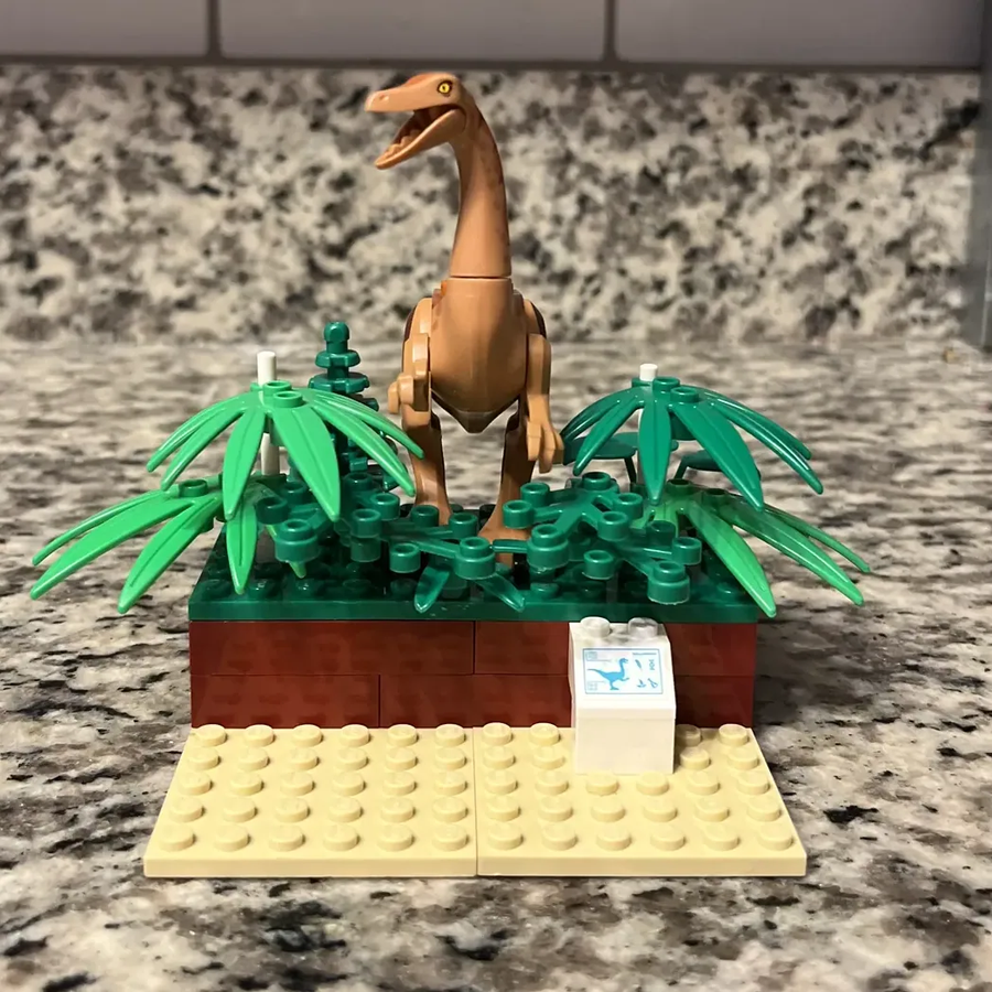 LEGO IDEAS - Create your own Exhibition - The Majestic Gallimimus