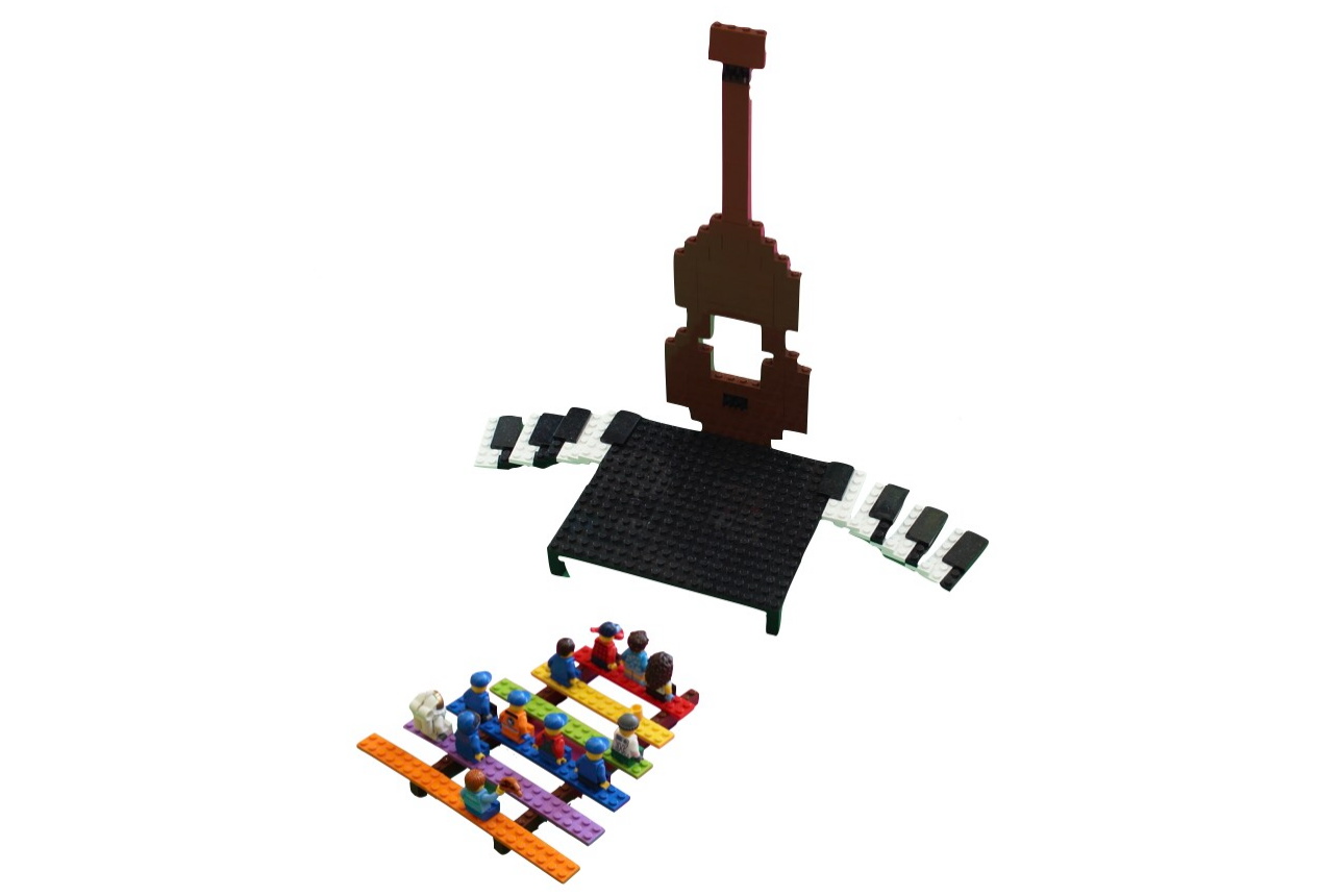 LEGO IDEAS - Music to our ears! - The concert of music