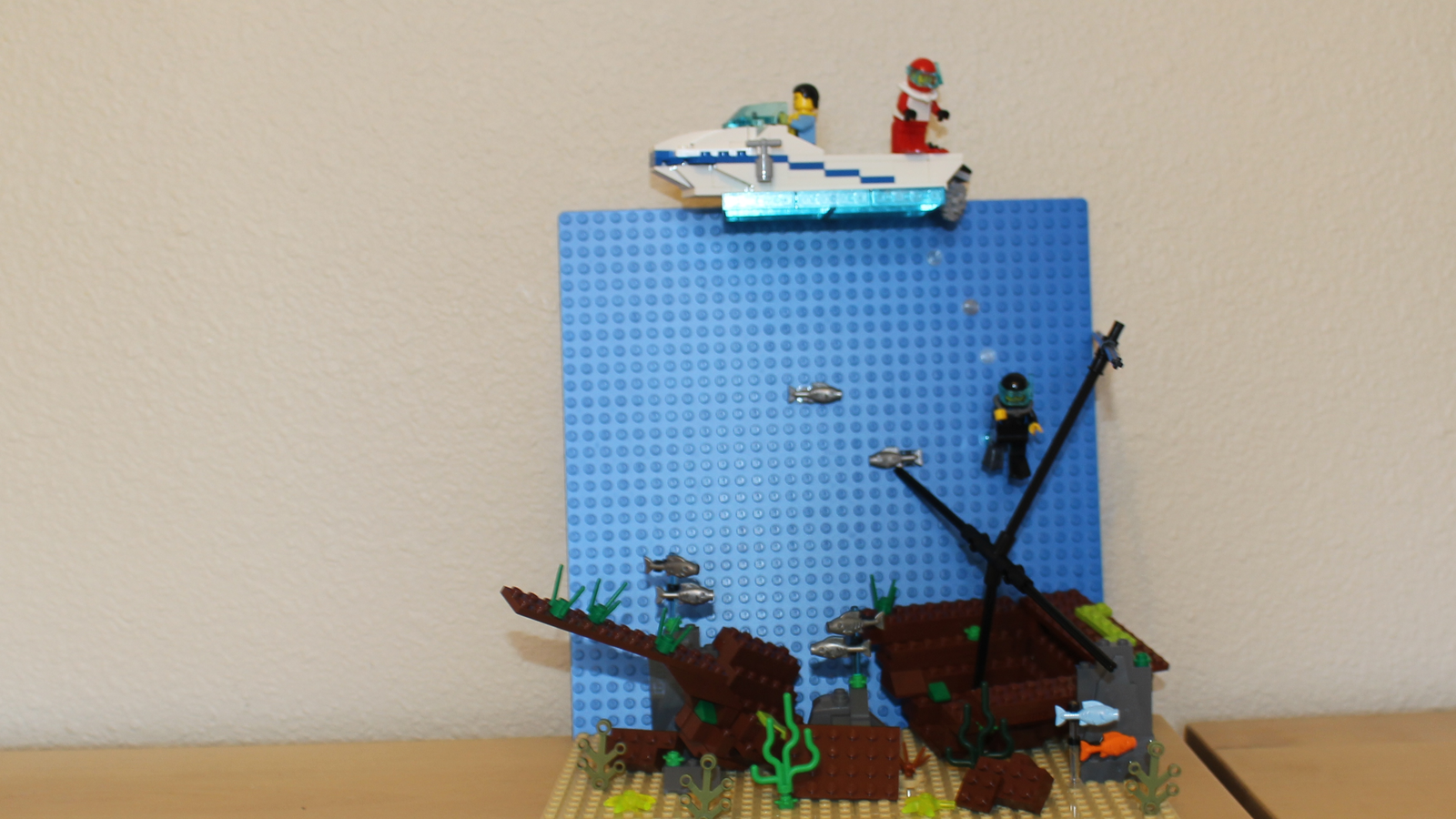 LEGO IDEAS - Build that holiday into THAT holiday! - Shipwreck Scuba Diving