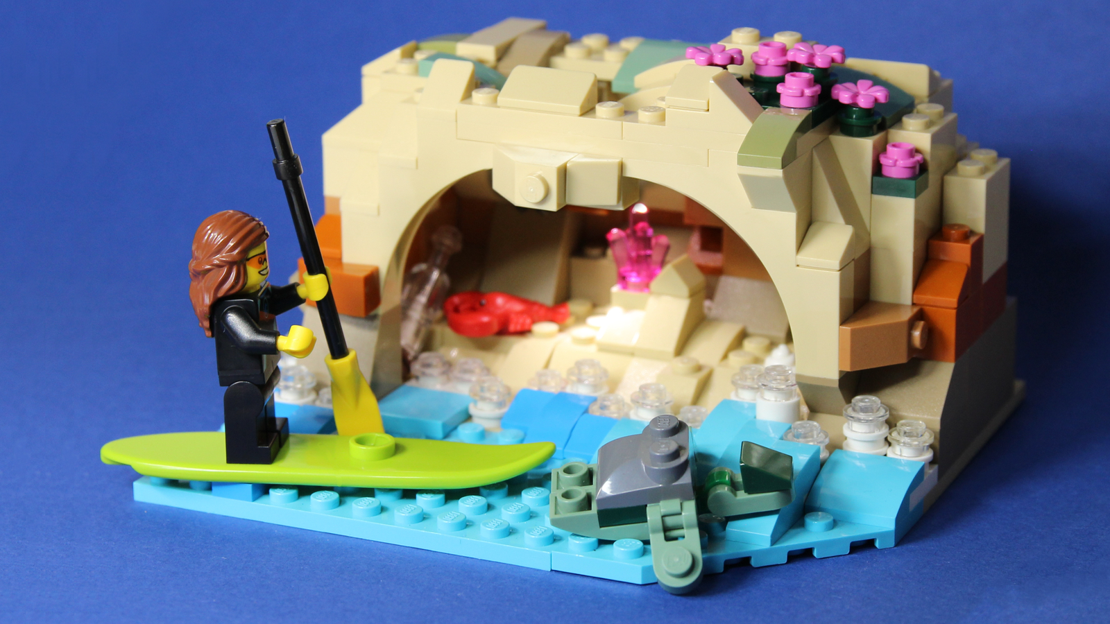 LEGO IDEAS - Do you want to go to the seaside? - Exploring the Secret Cave