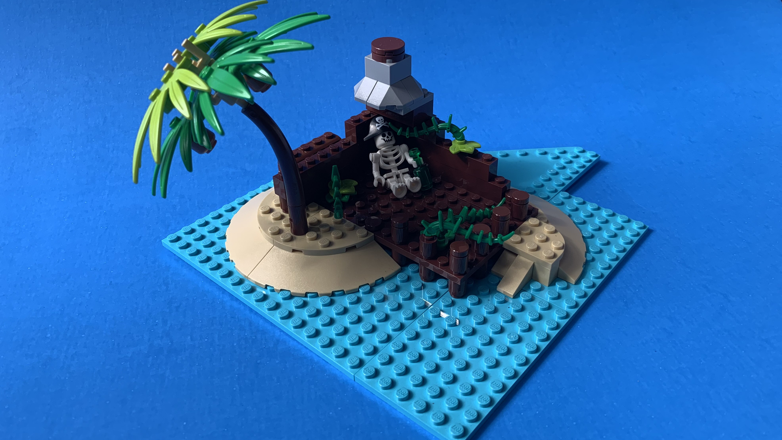LEGO IDEAS - Do you want to go to the seaside? - The Castaway Ruins