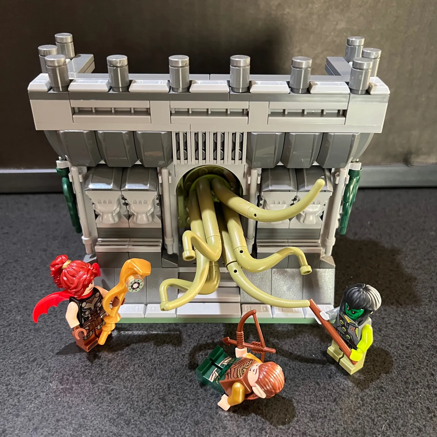 LEGO IDEAS - 50 years of Dungeons & Dragons! - Maple-Hollow Crypt