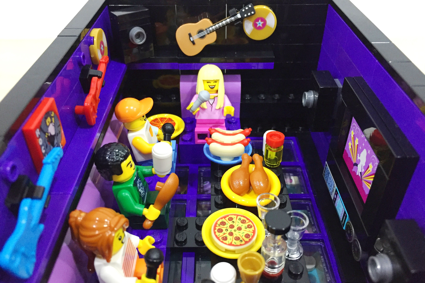 LEGO IDEAS - Music to our ears! - Karaoke With the Family!