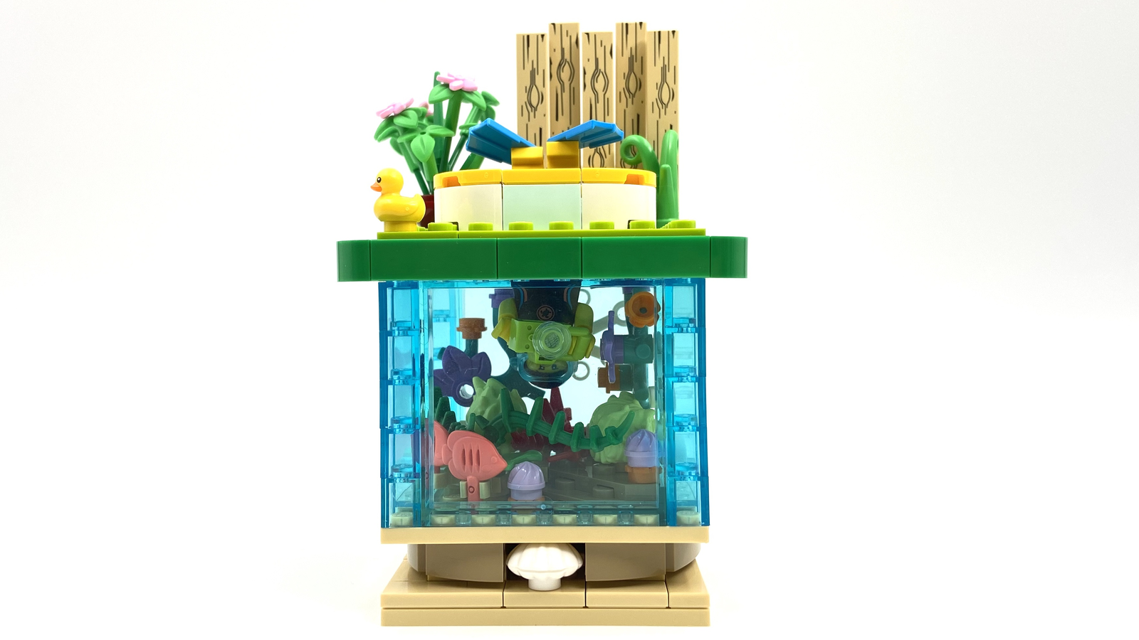 LEGO IDEAS - Build that holiday into THAT holiday! - Backyard Pool Fantasy