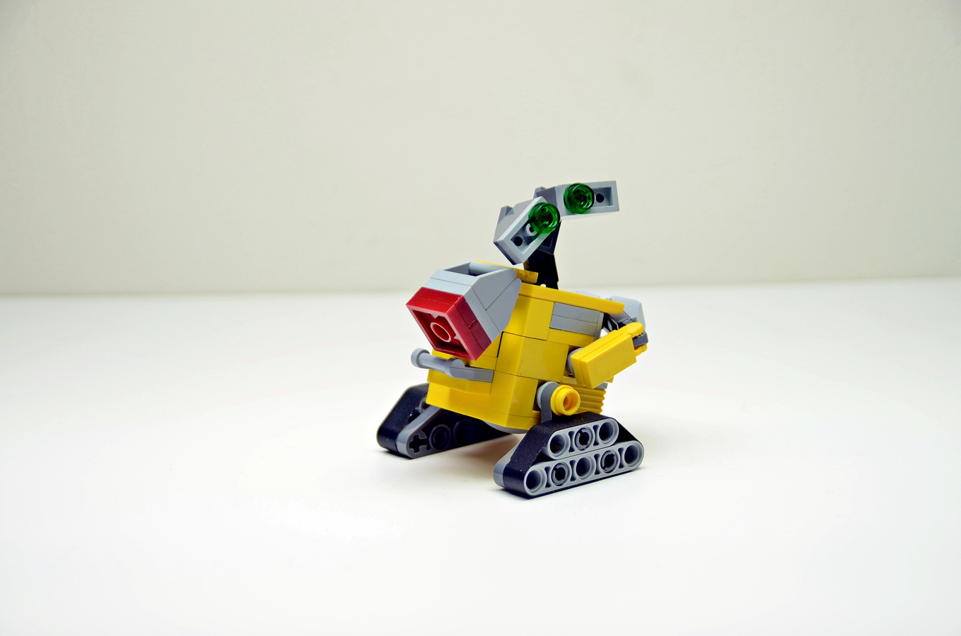 LEGO IDEAS - Wall-E & Friends