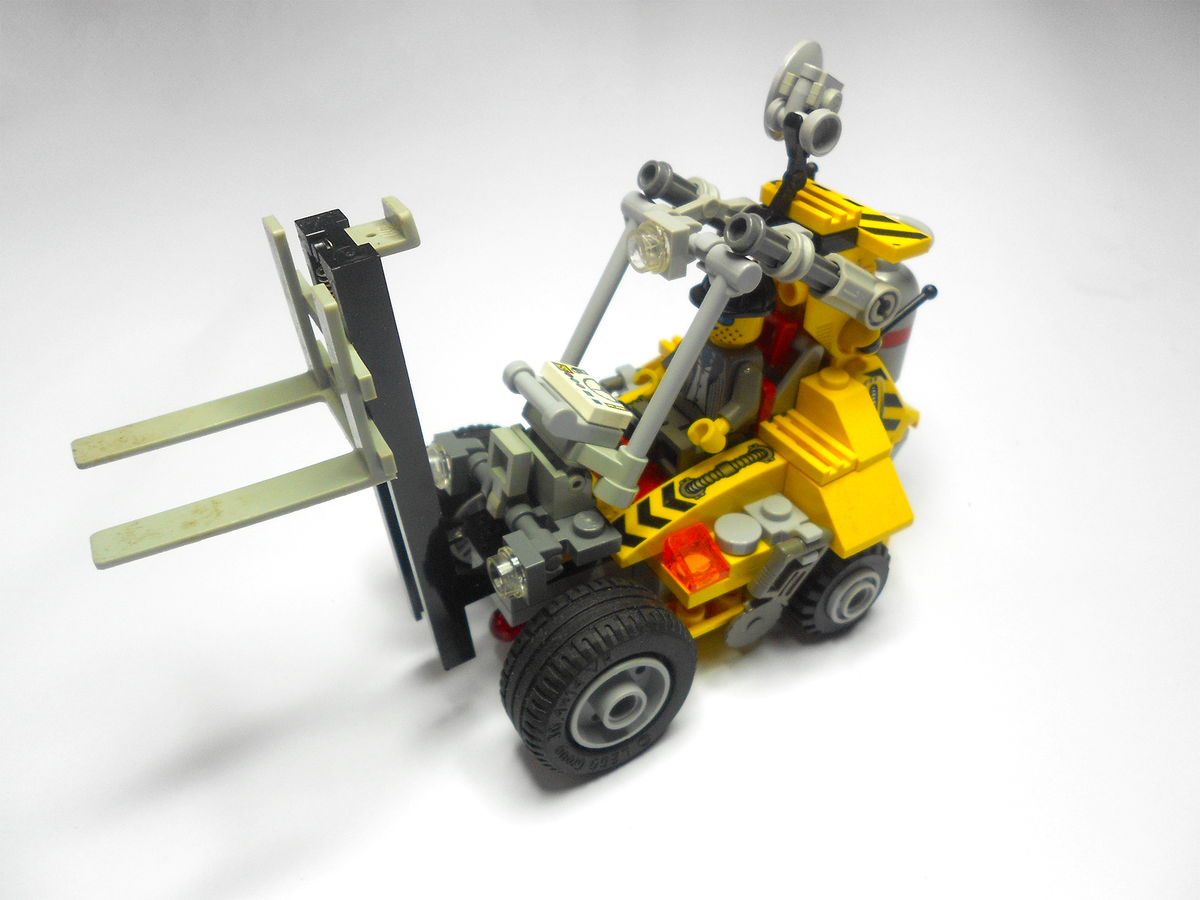 LEGO IDEAS - Tactical Forklift