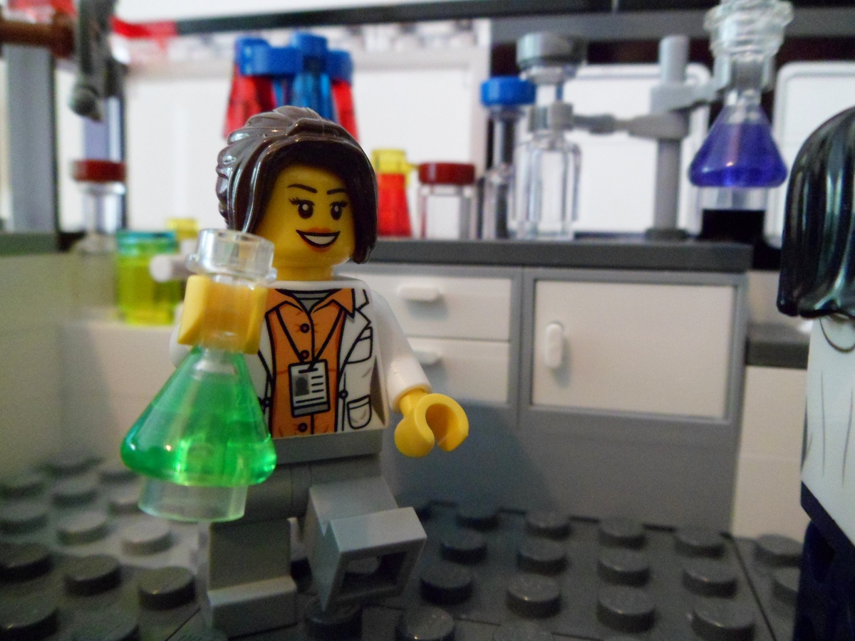 LEGO IDEAS - Lego Space Research Lab