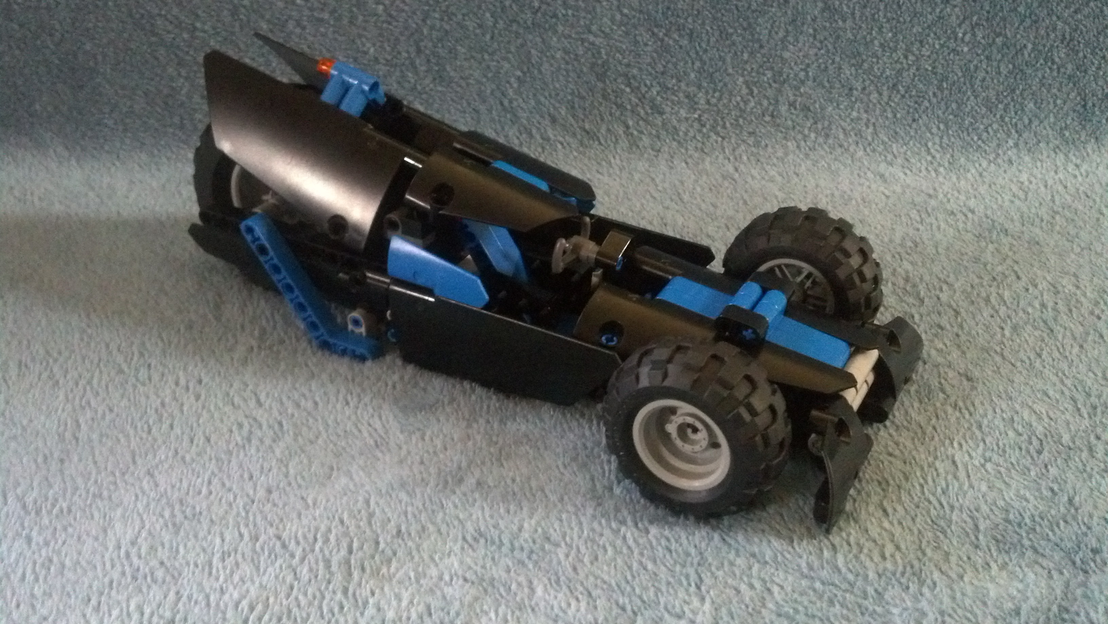 LEGO IDEAS - -The Spear-