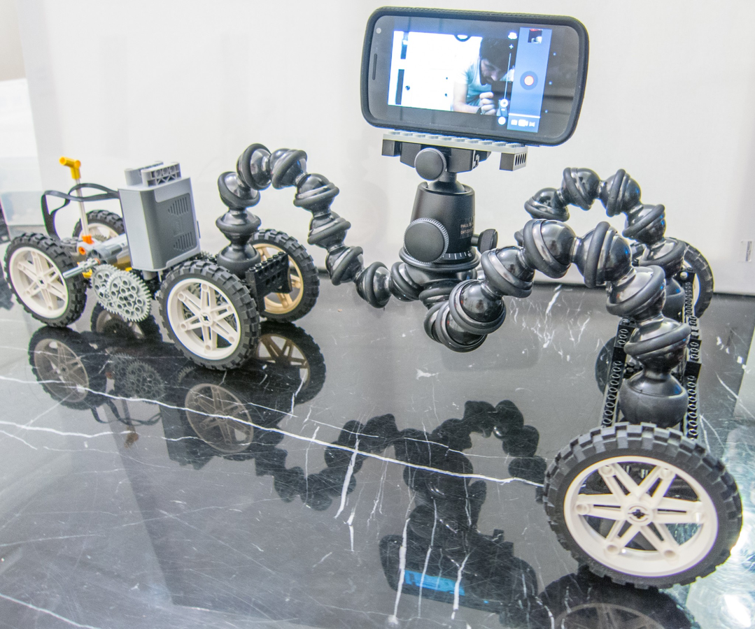 LEGO IDEAS - Camera Dolly mobile platform