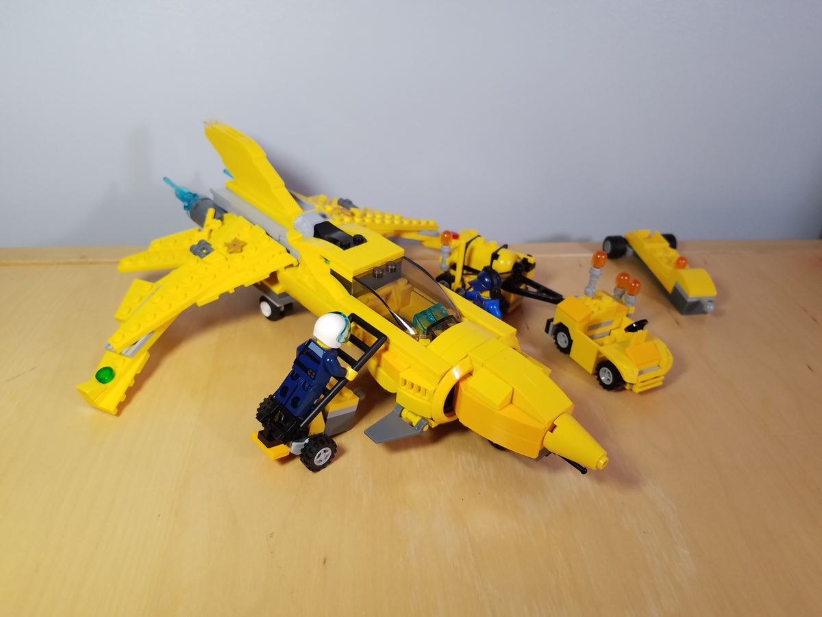 LEGO IDEAS - Futuristic Jet