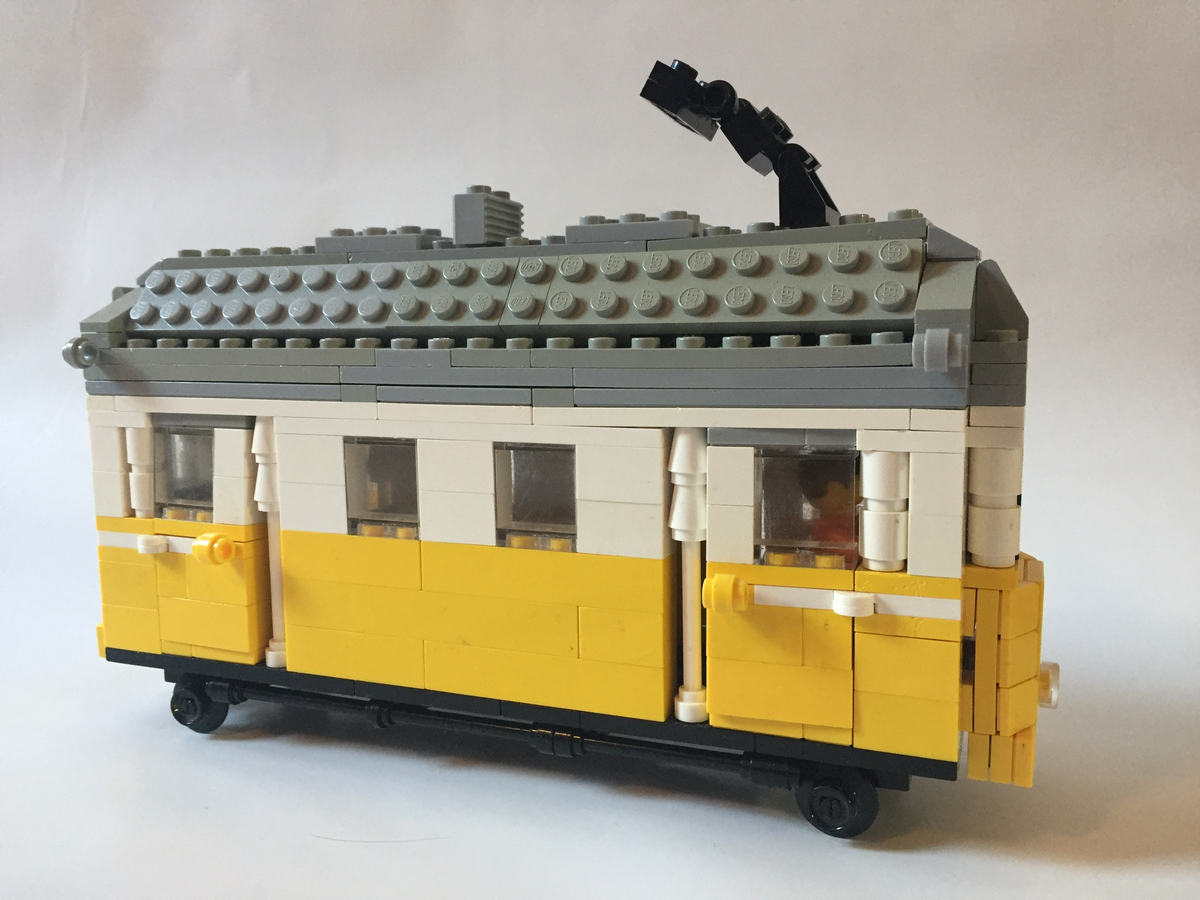 LEGO IDEAS - Lisbon Tram
