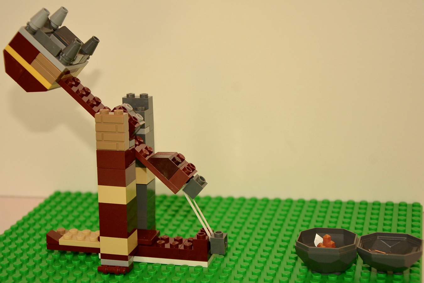 LEGO IDEAS - Medieval Catapult