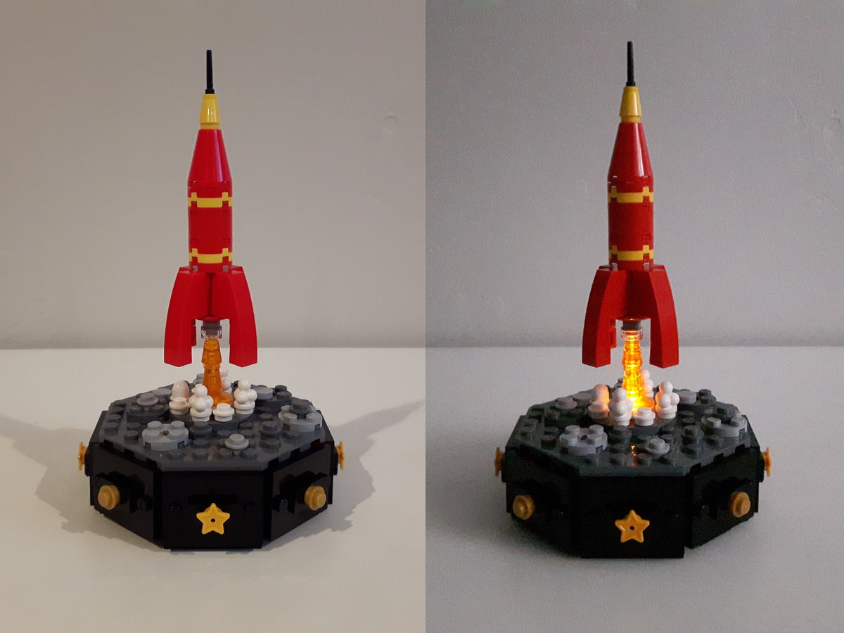 LEGO IDEAS - Micro Retro Rocket (With Light Up Flame!)
