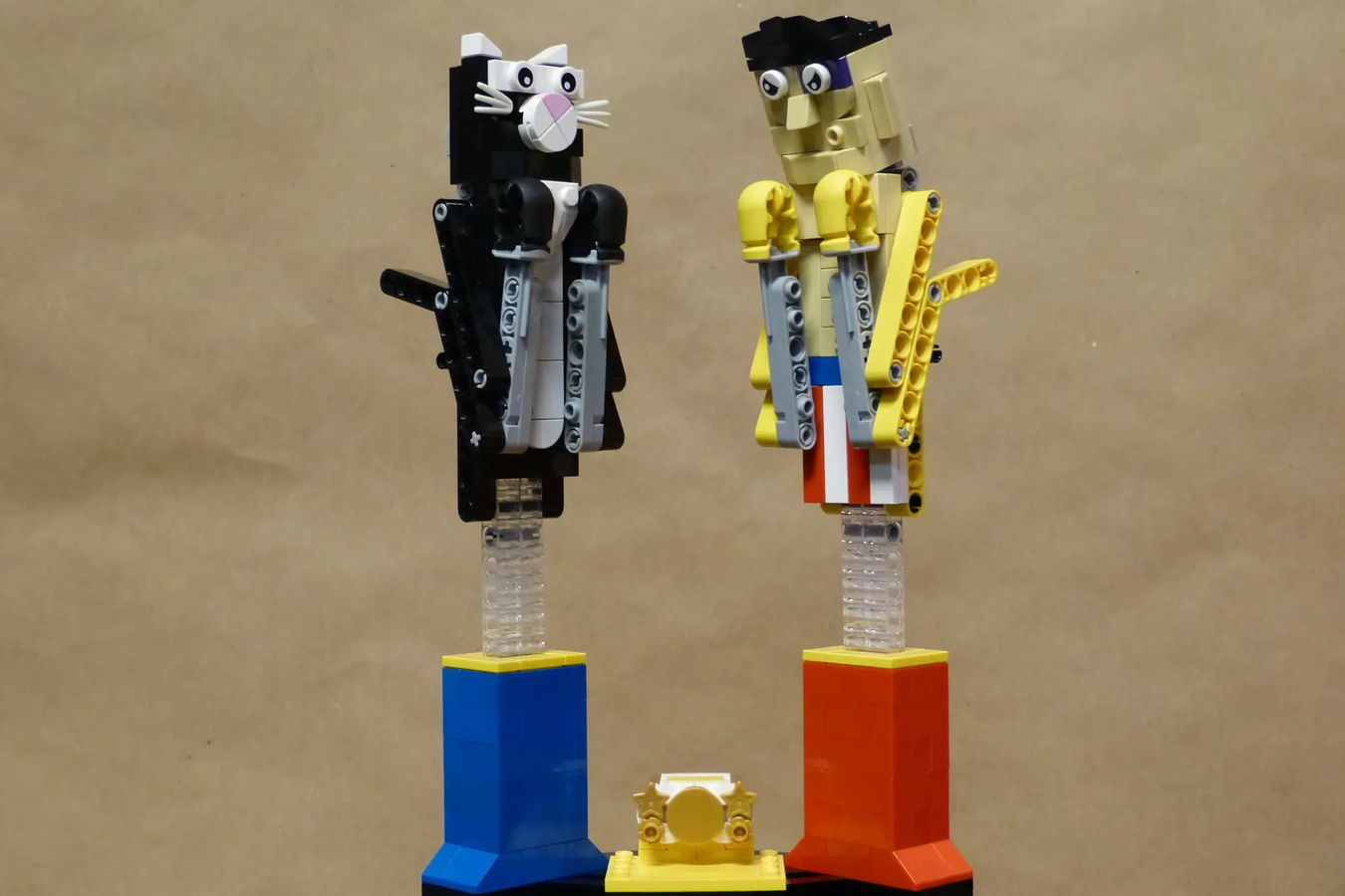 LEGO IDEAS - Punchy Puppets
