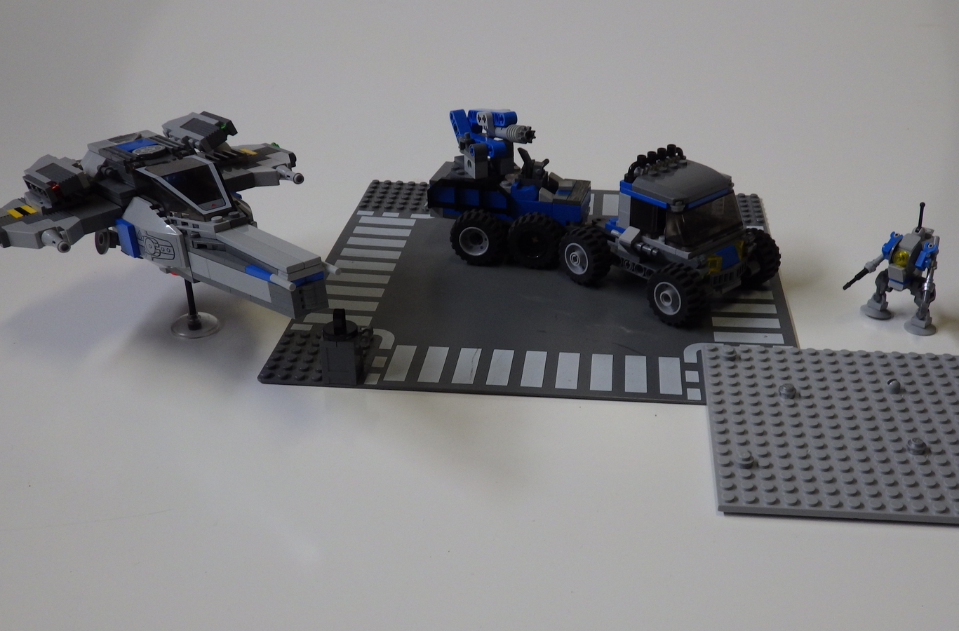 LEGO IDEAS - Lunar Landing Pad #962