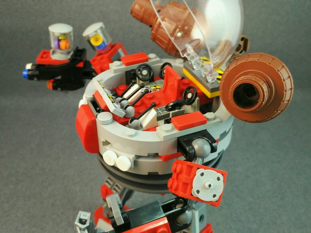 LEGO IDEAS - Brick Candy Corporation's Dessert Mech