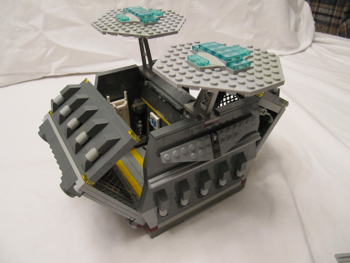 LEGO IDEAS - Supply Drop Station