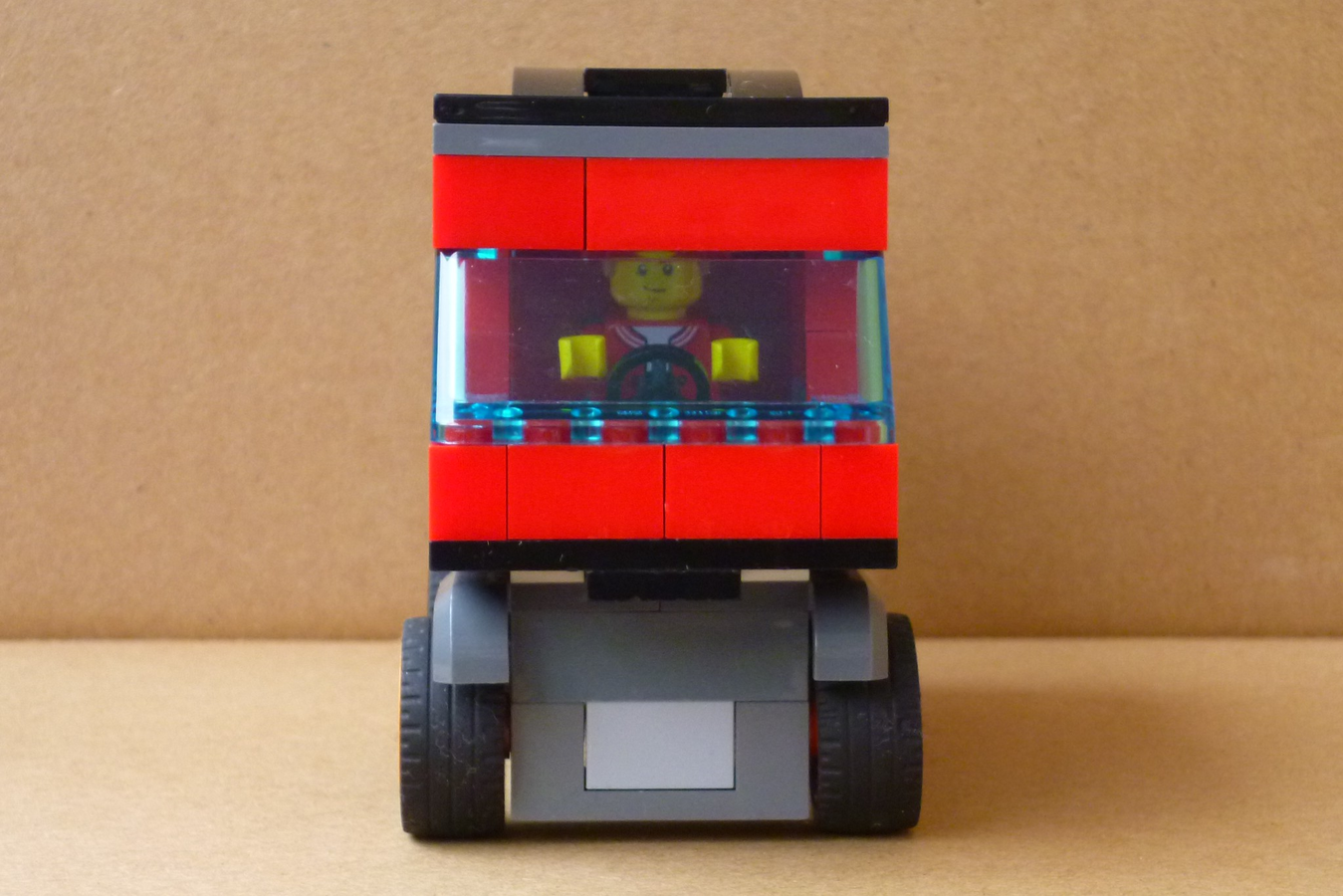 LEGO IDEAS - The Little Red Van