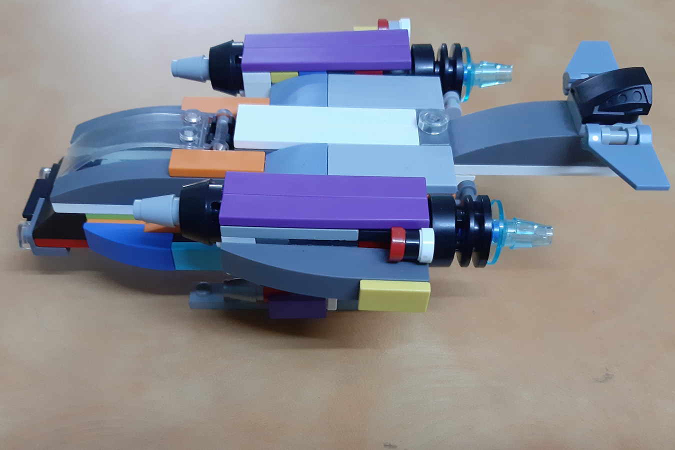 LEGO IDEAS - Behemoth BH-1 Scout Ship