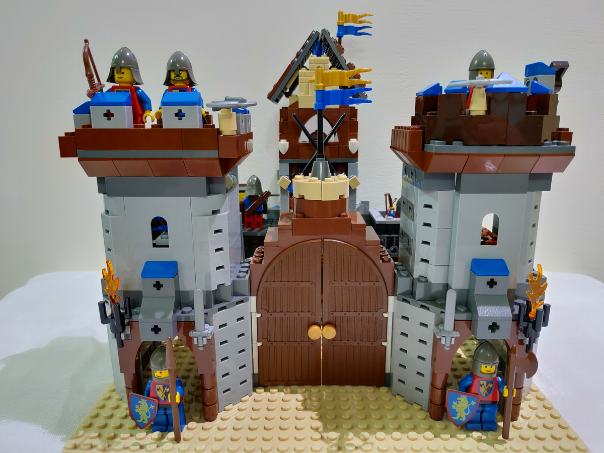 LEGO IDEAS - Lion Castle