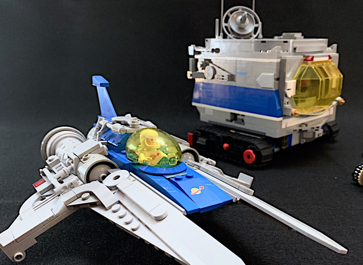 LEGO IDEAS - Mobile Command Center and Scout Ship