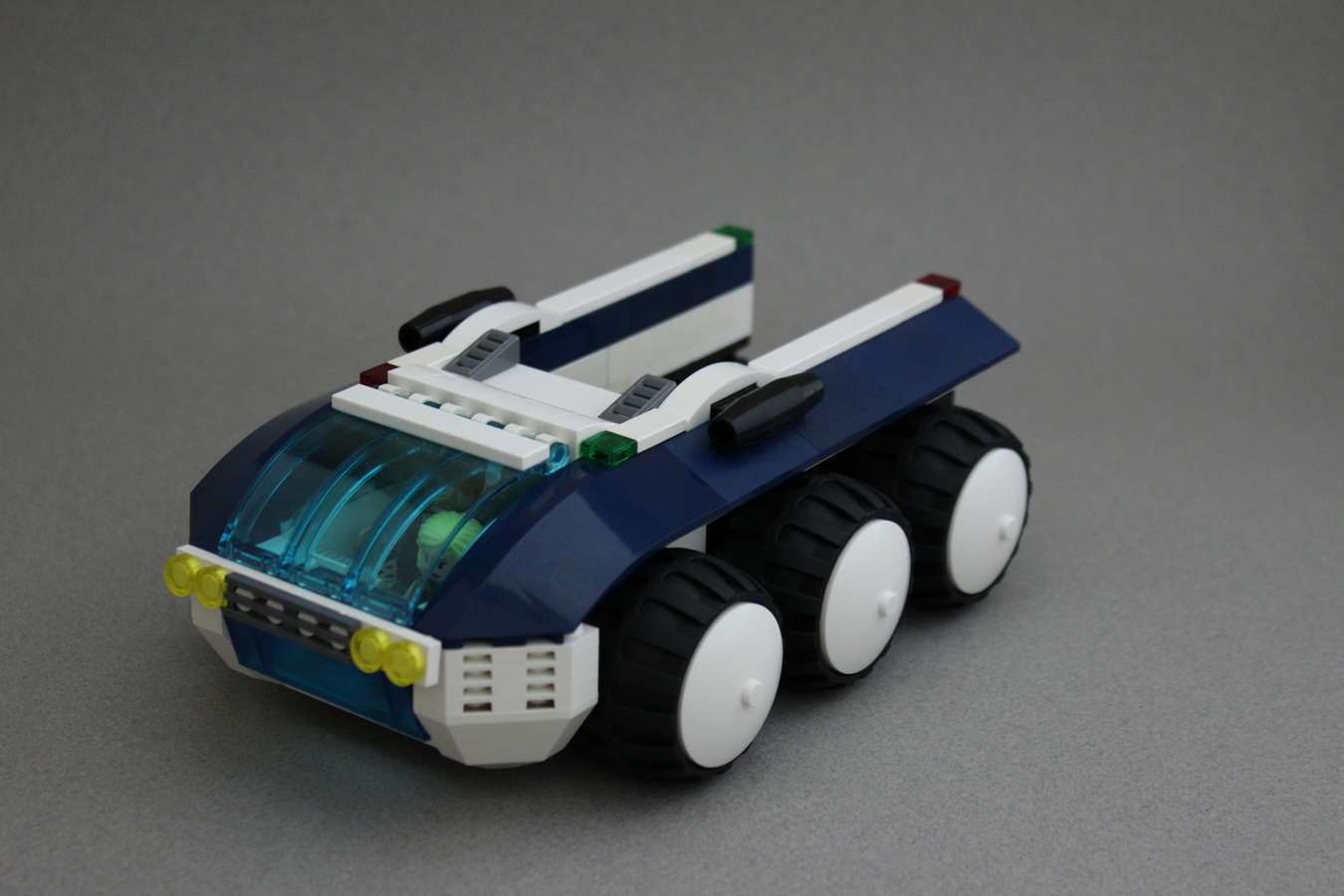 LEGO IDEAS - Research Lab Transporter