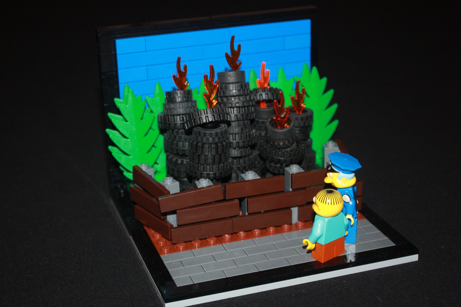LEGO IDEAS - Simpsons Springfield Tyre Fire