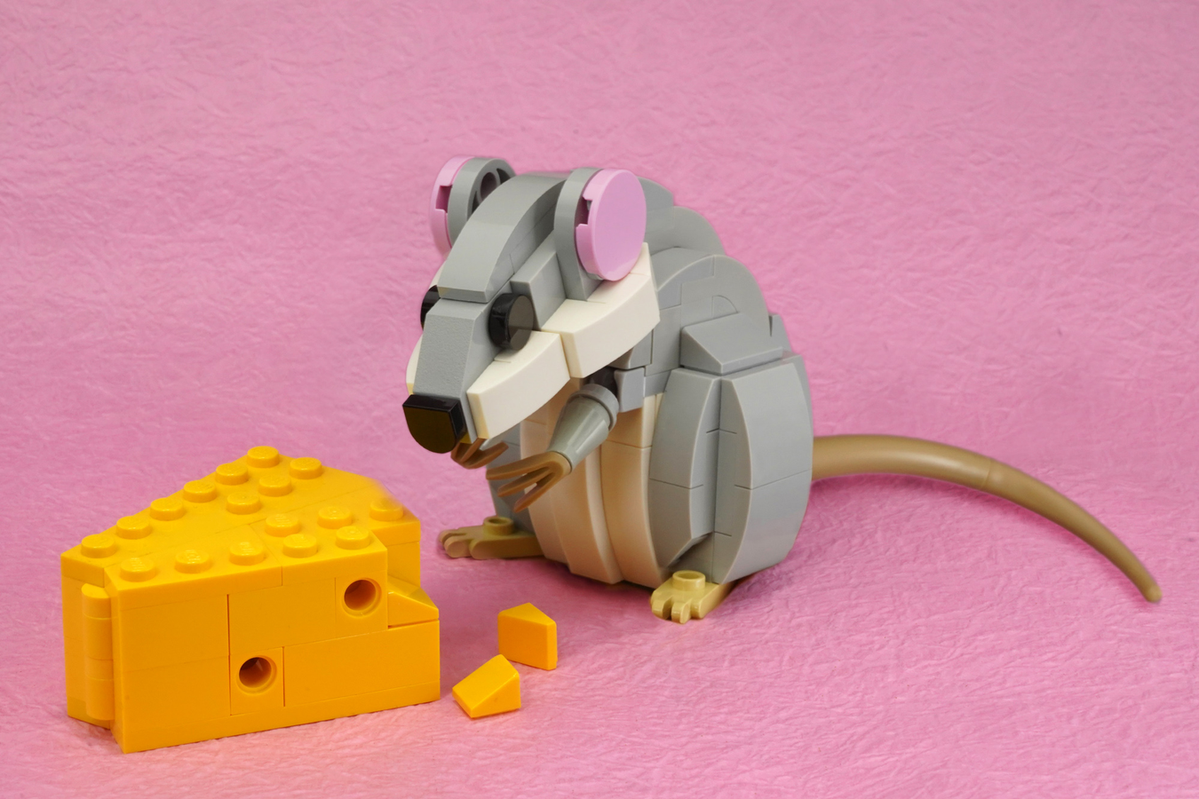 LEGO IDEAS - Life-Size MOC Rat